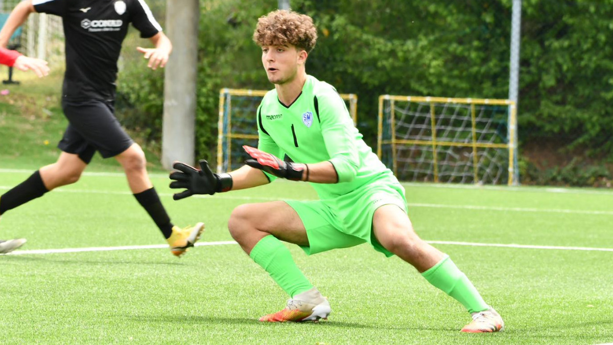 Il portiere sammarinese Pietro Amici (2004) al debutto in serie D ...