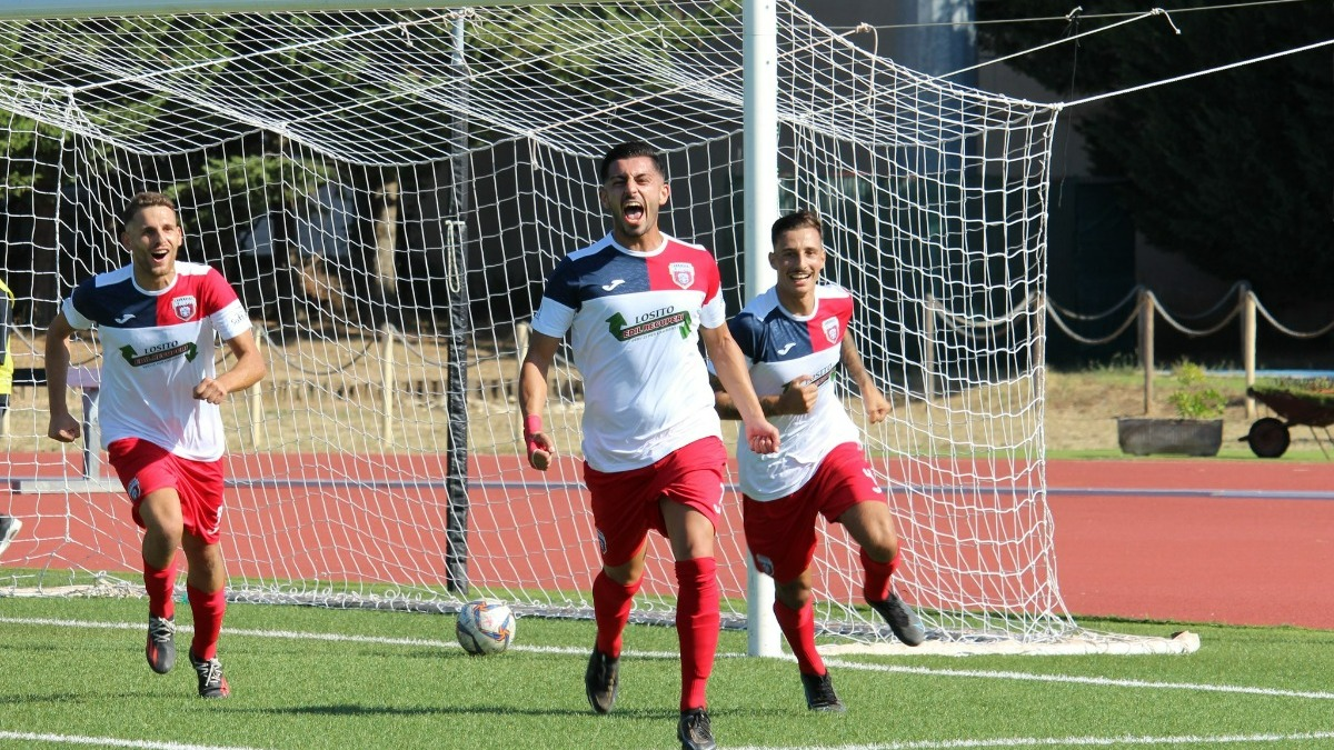 PROMOZIONE: Atletico Acquaviva, un goal per tempo, primi tre punti e ...