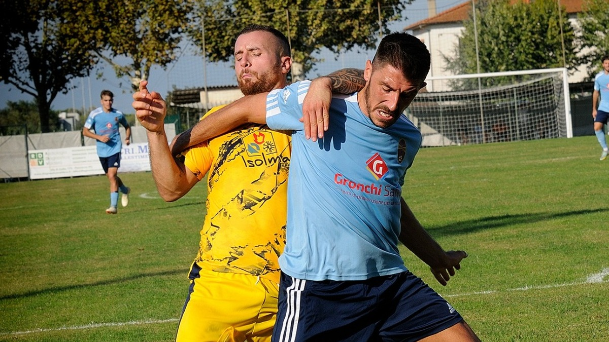 Eccellenza. Tris per il Fratres Perignano: le immagini della vittoria sul Geotermica - Toscana ...