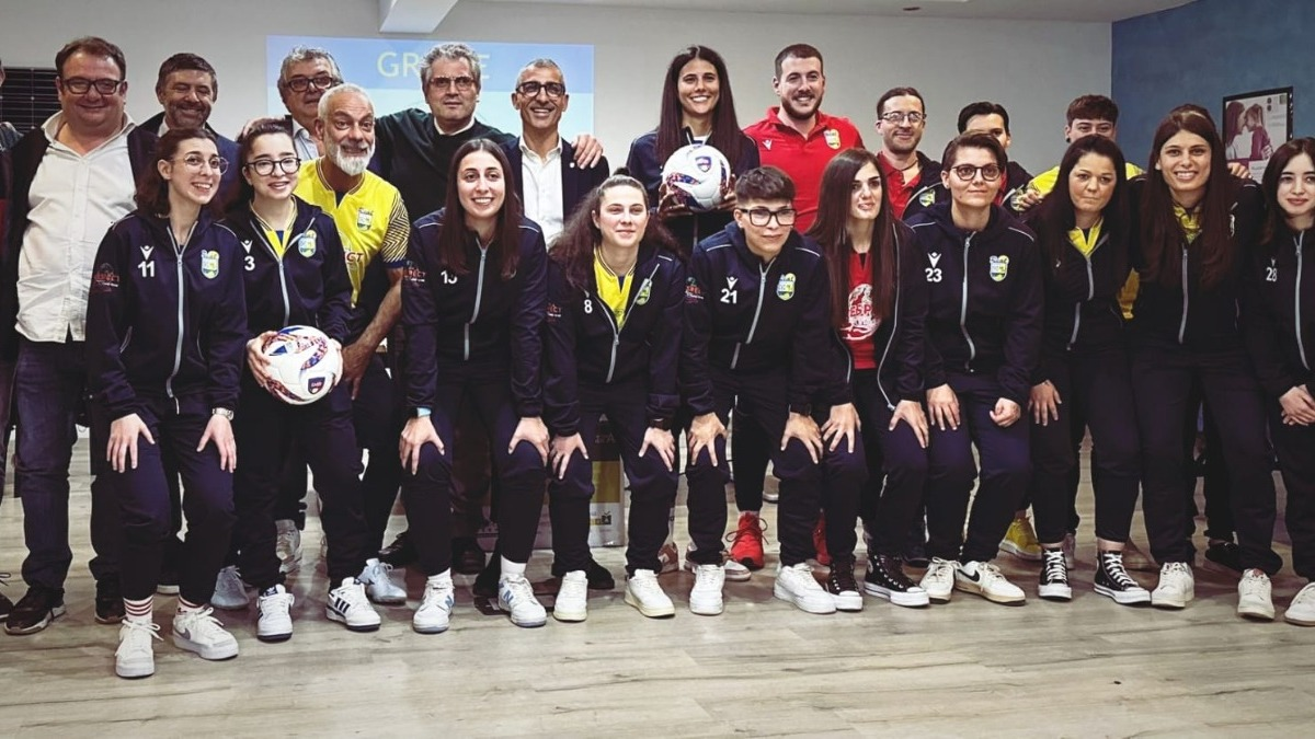 Presentazione in grande stile per il Real SunService - Sardegna - Sassari