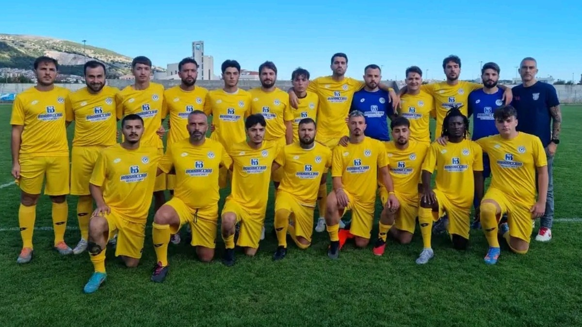 Uniti per Cerignola: Sei gol al Real Rodi Garganico e la corsa verso i ...