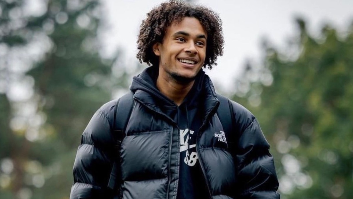 Zirkzee conteso da due squadre europee, dove sarà il futuro del ...