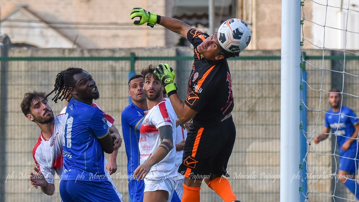 Eccellenza girone A: si ferma l'UC Bisceglie, vince il Canosa Calcio ...
