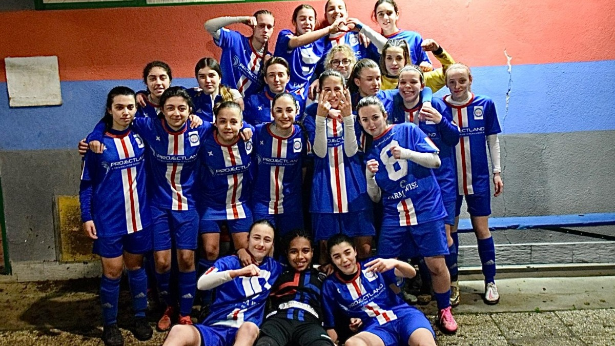 Pavia Academy - Le ragazze dell'Under 17 fanno un figurone - Lombardia ...
