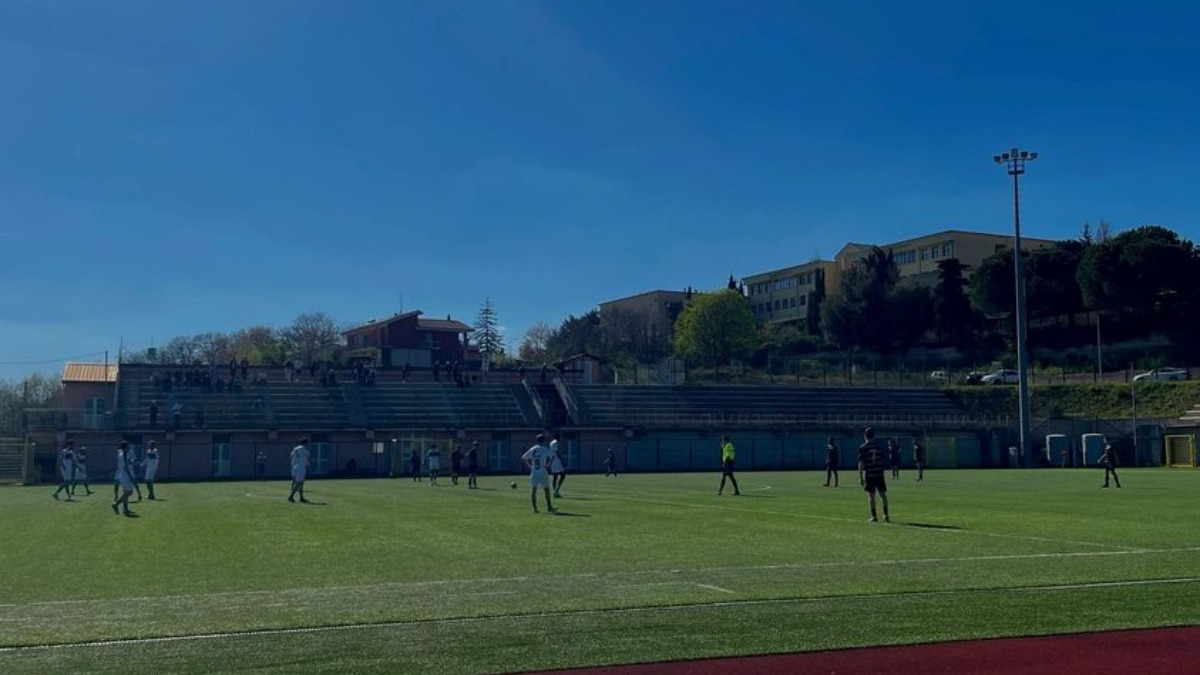 Il Rocca San Felice cala il poker: Un super Rosania strapazza la ...