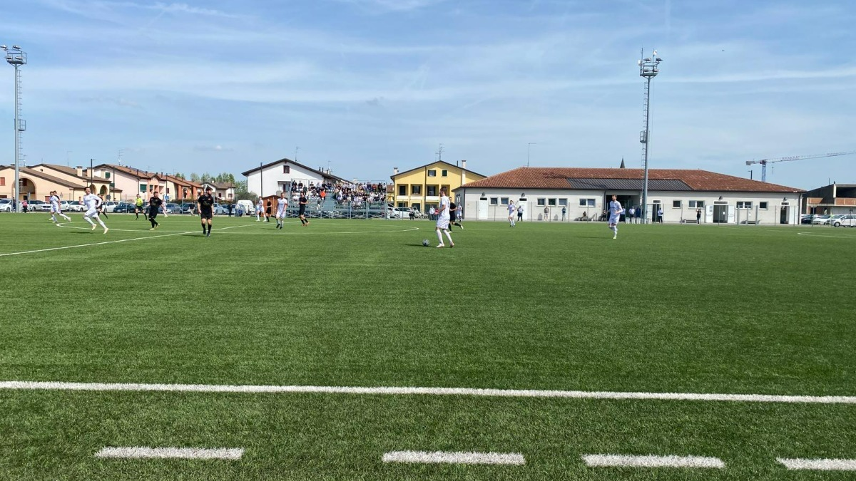 Il terzo gradino del podio è dei bianconeri dell'Ardisci e Spera, le ...