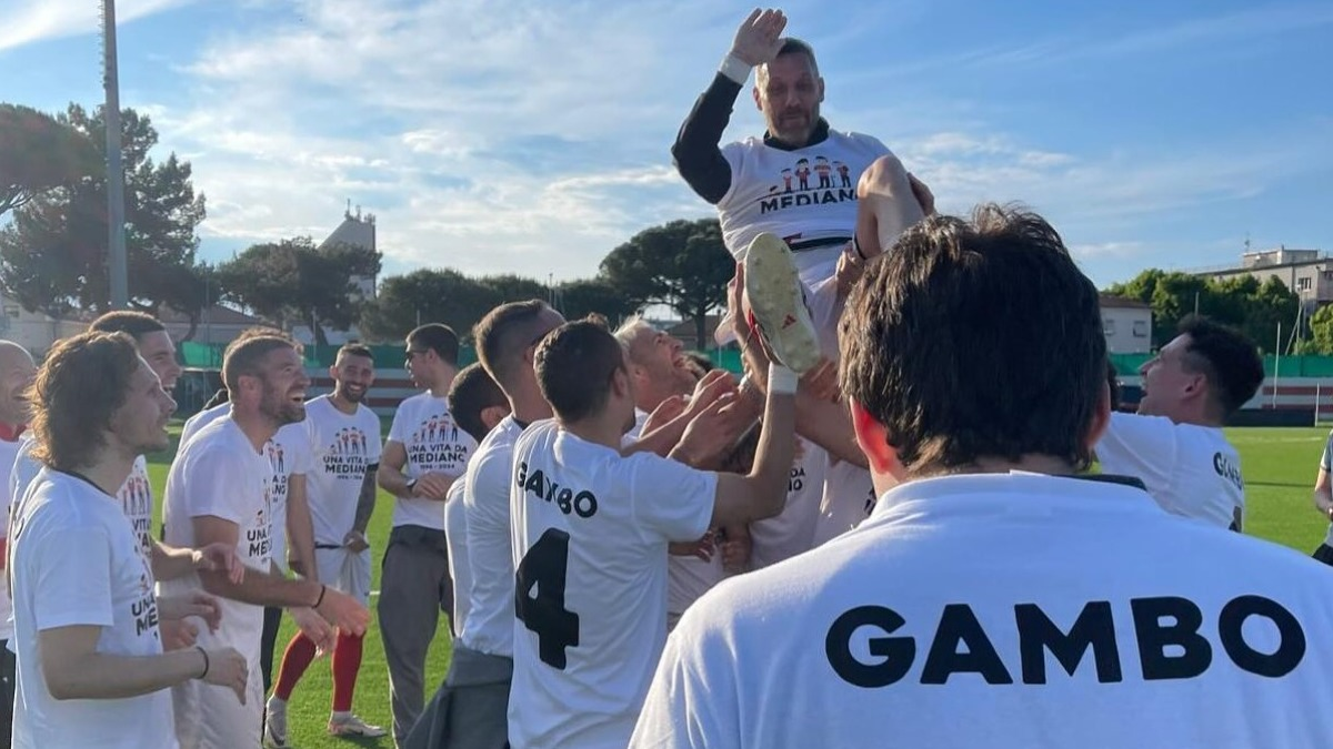 PESARO. Nicola Gambelli appende gli scarpini al chiodo - Marche