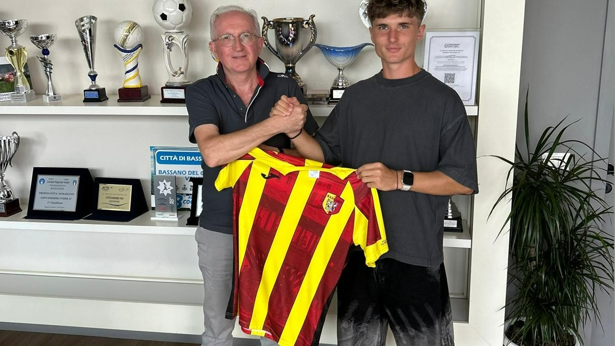 Un ex Bologna alla corte di mister Zattarin, Matteo Mascarin è giallorosso